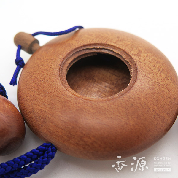 Incense Body Powder (Zuko) Container - Sakura - Kohgen World