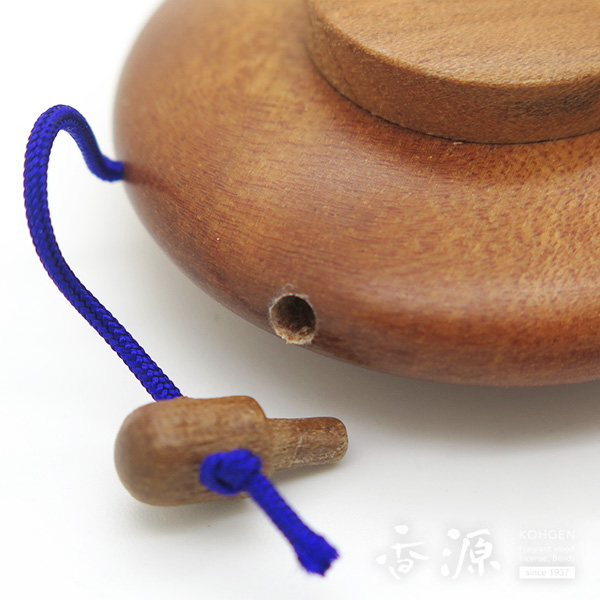 Incense Body Powder (Zuko) Container - Sakura - Kohgen World